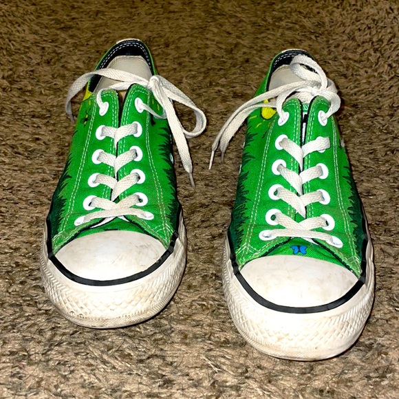 Converse | Shoes | Custom Painted Green Converse With Acrylic Paint Had ...